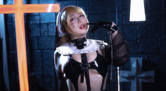 Zyra秋：Cos写真作品合集 – 鹿奈次元