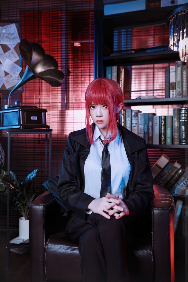 桜桃喵 – 玛奇玛 [38P-395MB] – 鹿奈次元