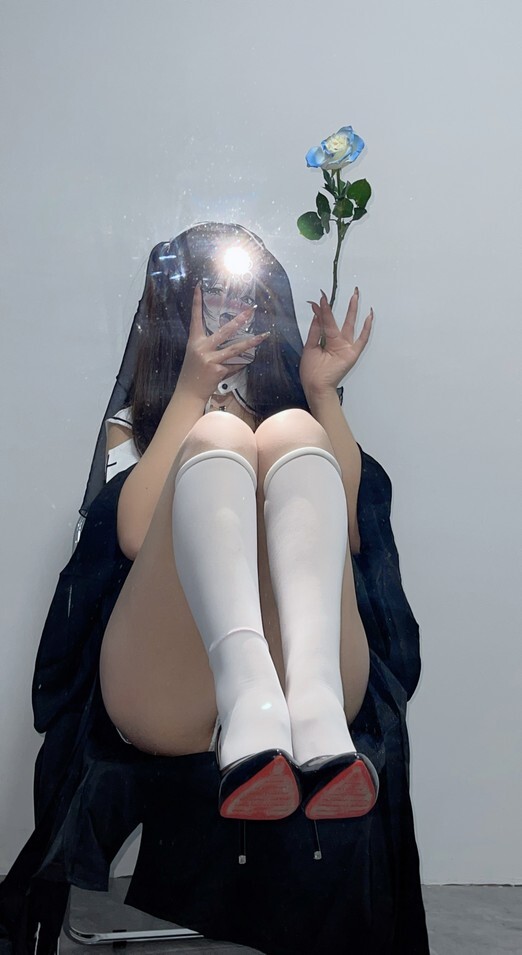 桃沢樱呀 – 纯情修女 [32P5V-173MB] – 鹿奈次元