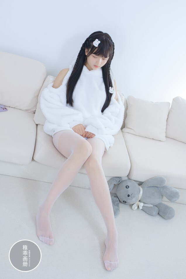 稚乖画册 – 晴空10 赤西夜夜 白丝双马尾 [80P1V-1.85GB] – 鹿奈次元