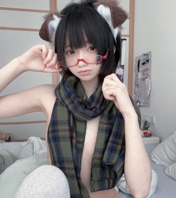 千澄 – 围巾犬娘 [26P-133MB] – 鹿奈次元