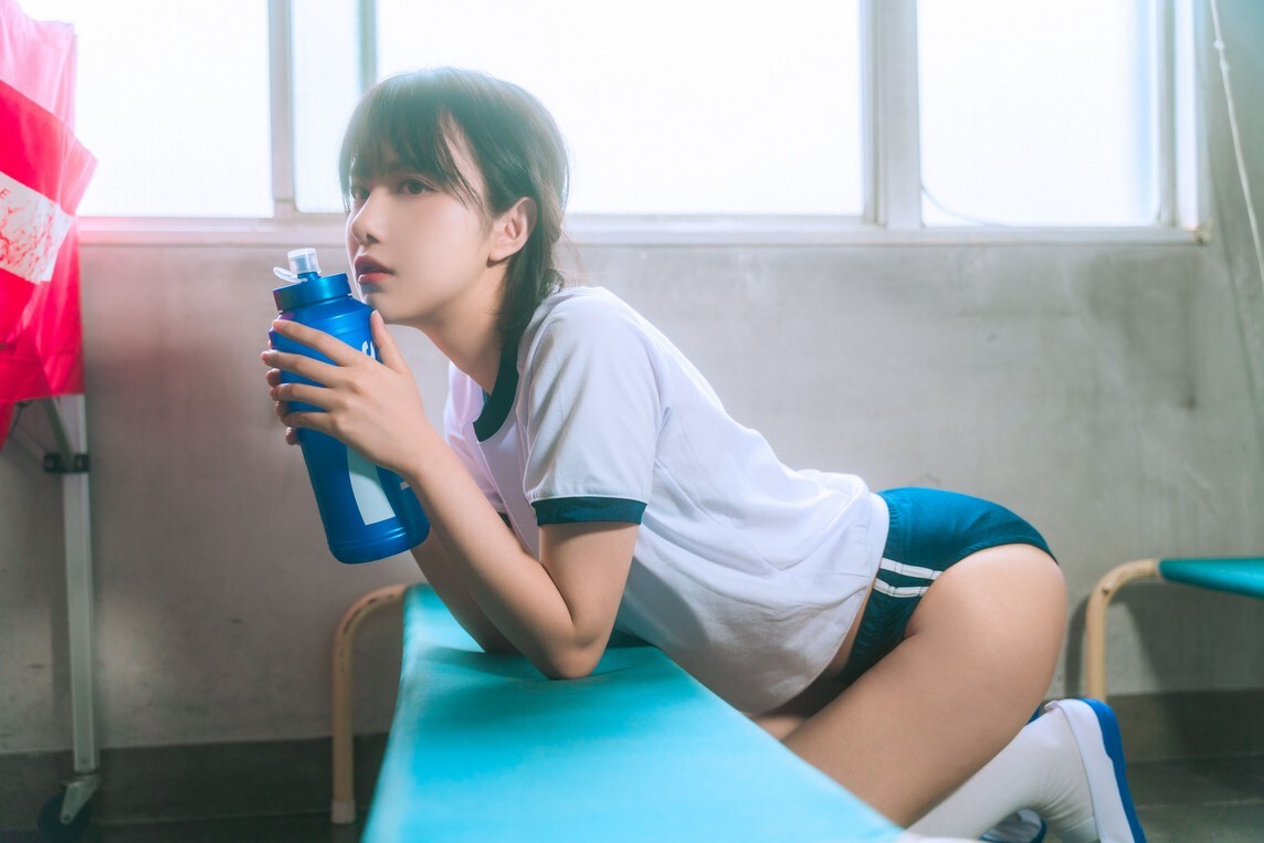 Shika小鹿鹿 – 体操服妹妹 [21P-96MB] – 鹿奈次元