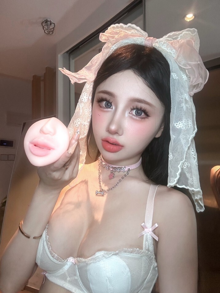 你的蛋蛋 – 唇膜 [37P1V-216MB] – 鹿奈次元