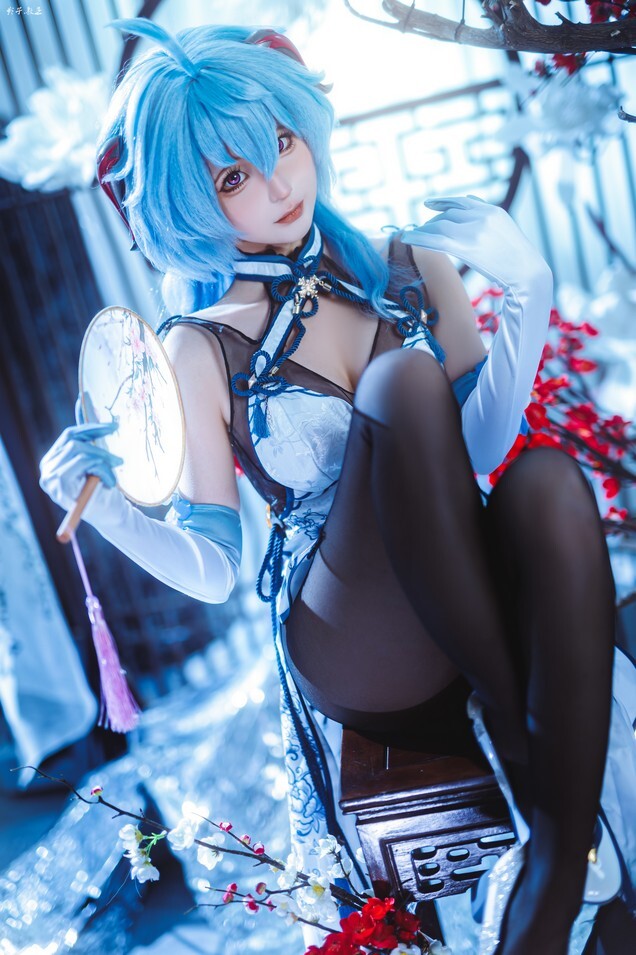 蠢沫沫 – 2024年会员 甘雨旗袍 [27P-225MB] – 鹿奈次元