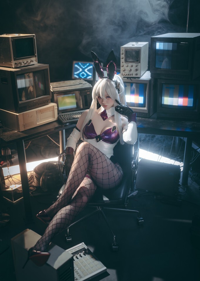 前野太太 – 奇尔沙治 [41P-520MB] – 鹿奈次元