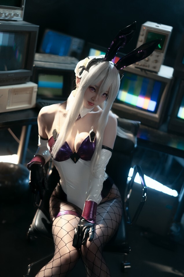 前野太太 – 奇尔沙治 [41P-520MB] – 鹿奈次元