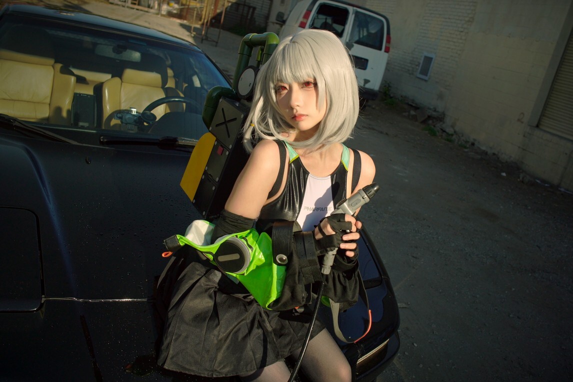 白栎Shirly：COS写真作品合集 – 鹿奈次元